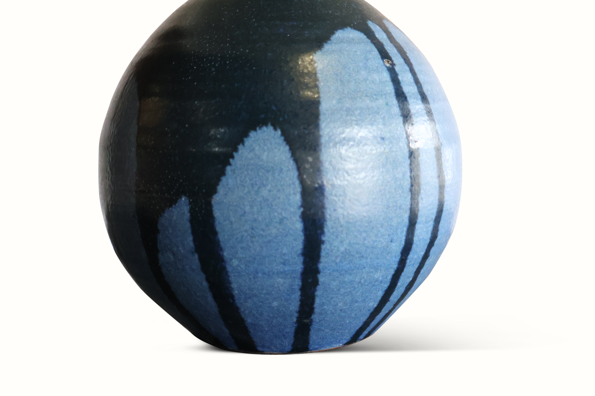 Blue Pottery Drip Glaze Lamp – Hollywood At Home